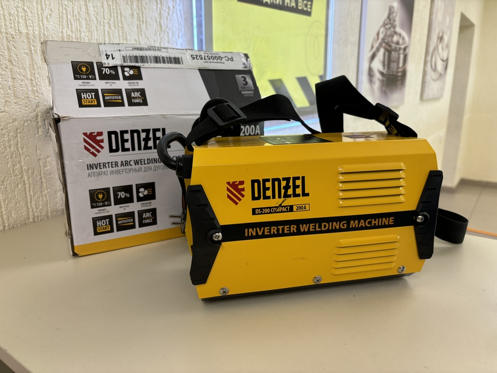 Сварочный аппарат инверторного типа Denzel DS-200 Compact Б/У