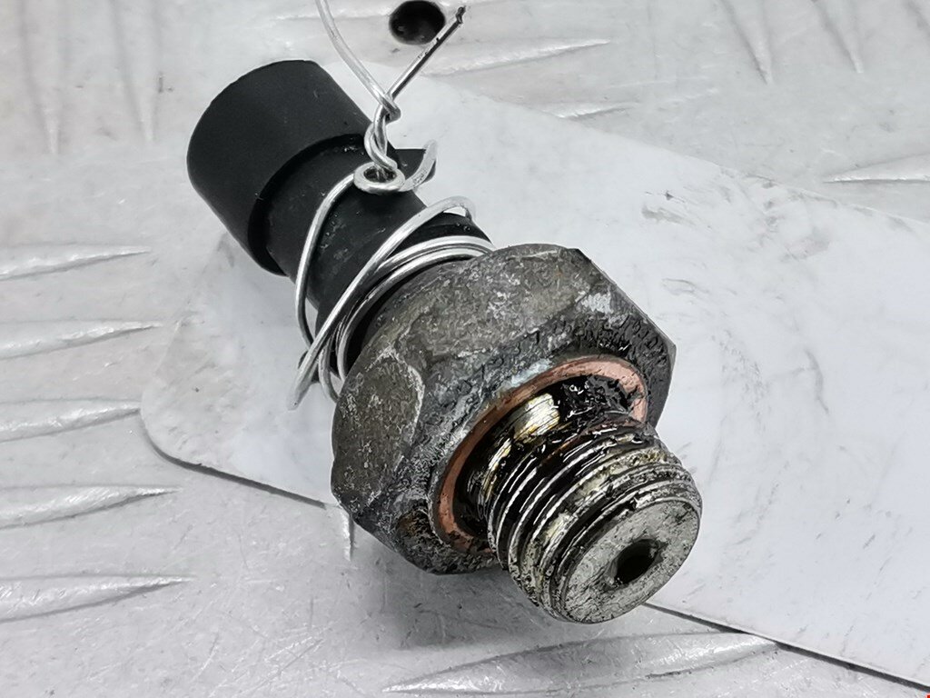 Датчик давления масла Opel Astra G 55354378 арт. 1596717