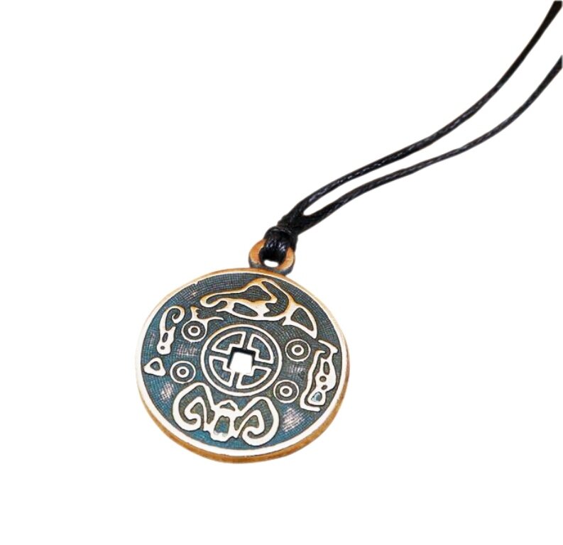 Амулет "Монета счастья" приносящая удачу в жизни, дружбе и любви В-091