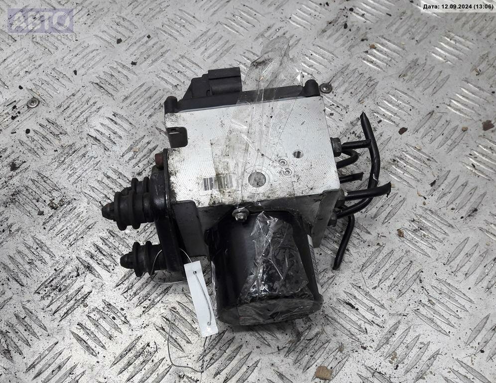 Блок ABS (Модуль АБС) Volkswagen Golf-5