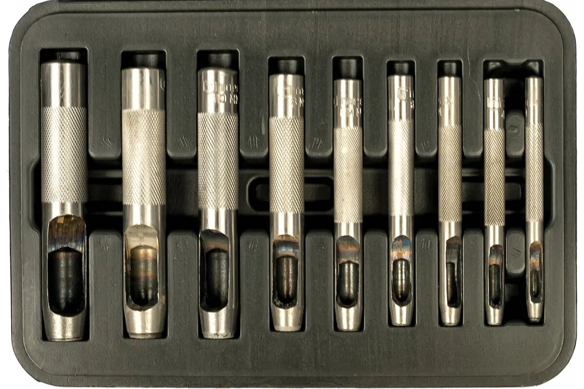 TOPEX Пробойники круглых отверстий, диапазон 3-12 мм, 9 шт, легированная сталь, удобная коробочка для хранения. 03A490