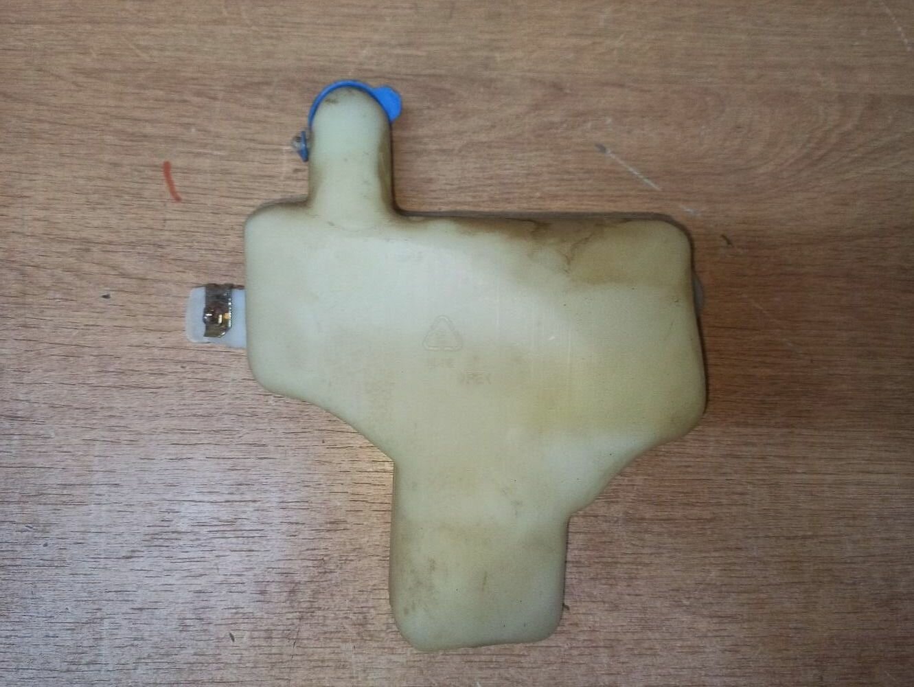 Бачок омывателя заднего стекла Kia Sportage 1 0K01967480H