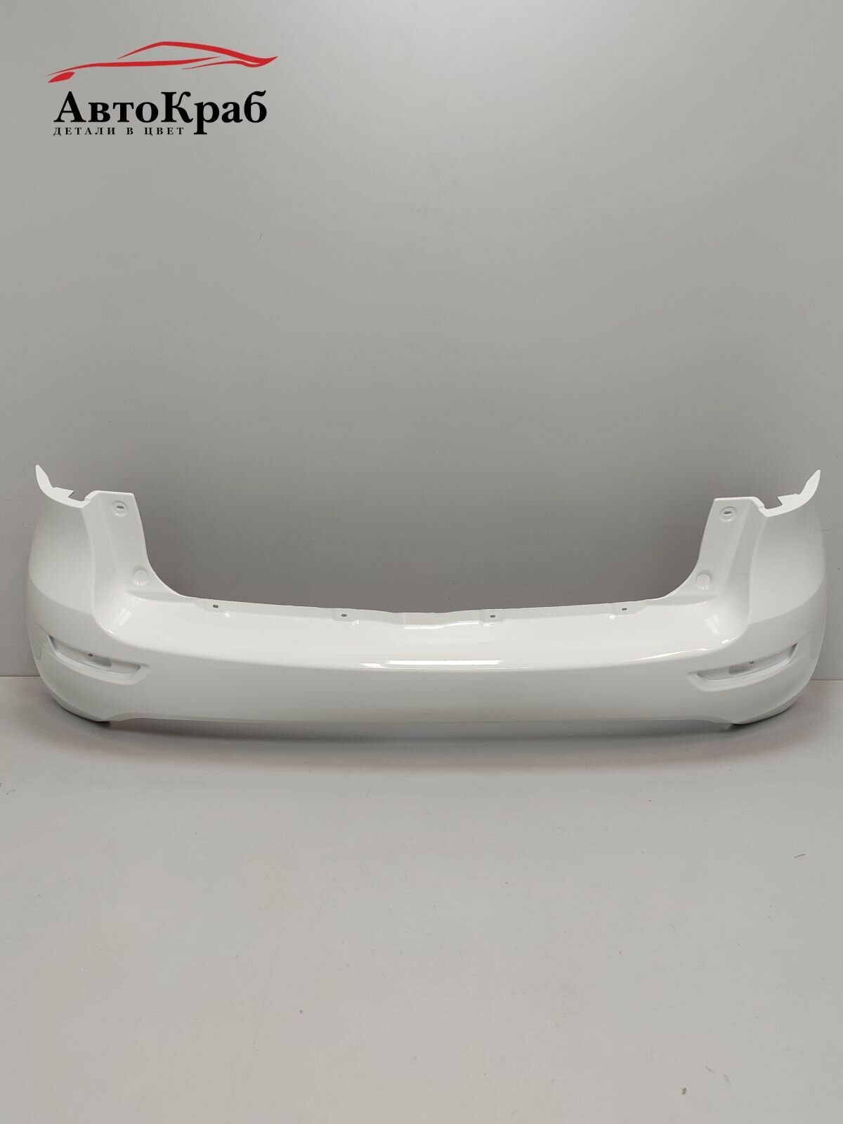 Бампер задний в цвет для Лада Калина 2 хэтчбек 2013 - 2018 г. Гранта 2 2018 - 2023 г. 240 - белое облако