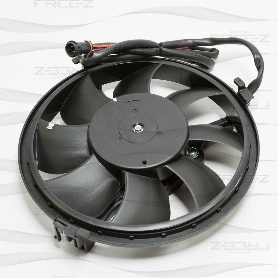 KM0149 FREE-Z Вентилятор радиатора AUDI A4 95=>