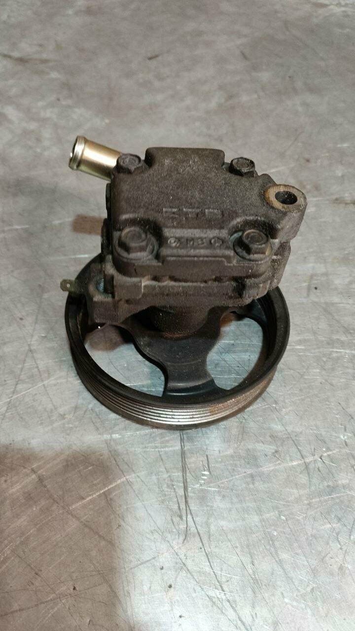 Насос гидроусилителя руля Mazda 3 2005