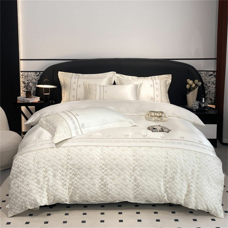 Комплект кровати из четырех предметов 2-х спальное 200х230 см, зимнее