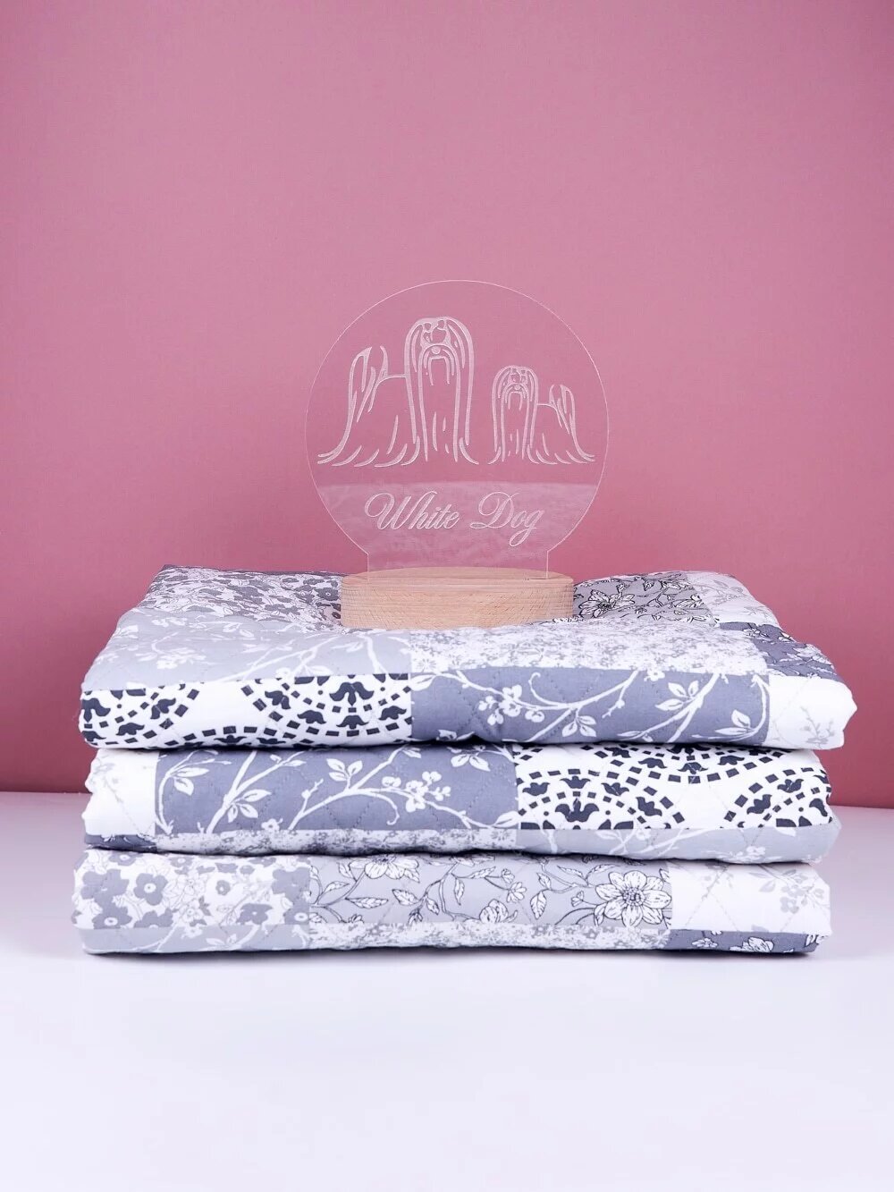 Многоразовая непромокаемая пеленка White Dog "Пейсли" 70*100 см