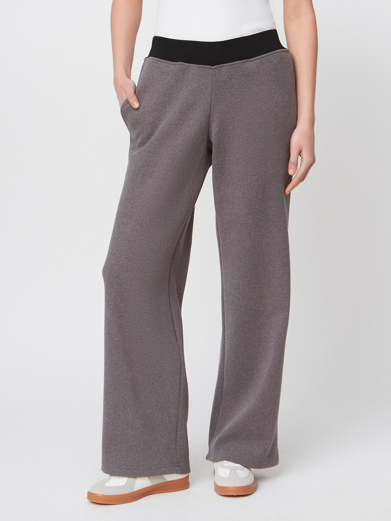 Брюки трубы