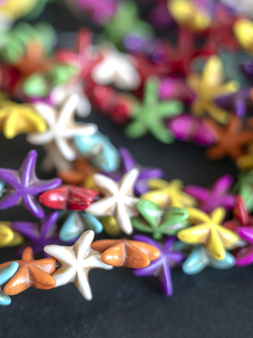 Говлит бусины 30 шт. / Синтетический камень бирюза, 14х4.5 мм, разные цвета в упаковке