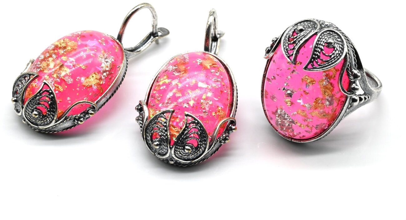 Комплект бижутерии: кольцо, серьги, опал