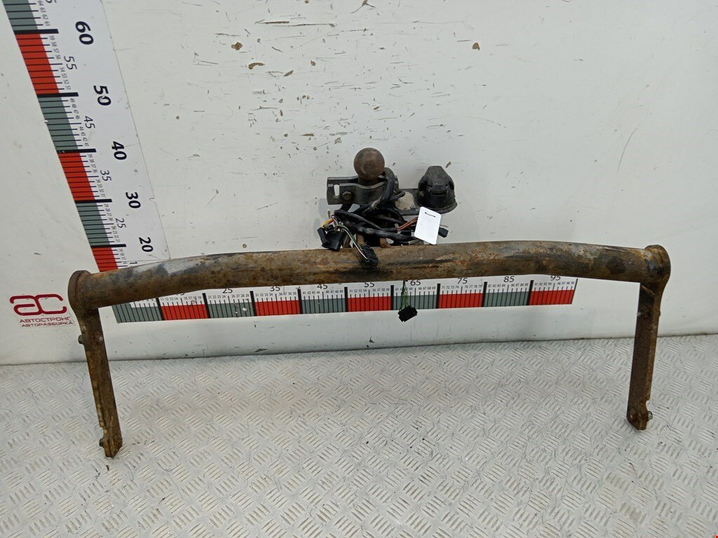 Фаркоп (прицепное устройство) Seat Toledo 2 арт. 2145271