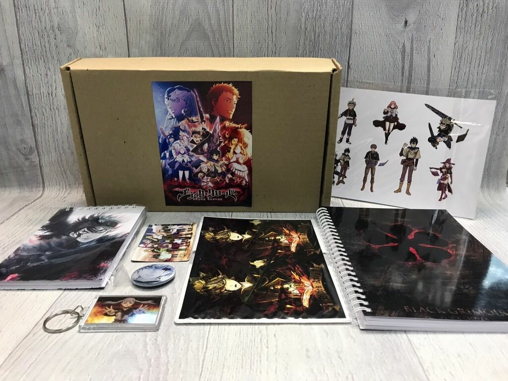 Бокс средний Черный Клевер, Black Clover №2 ( с обложкой на паспорт), товары с нашими рандомными картинками