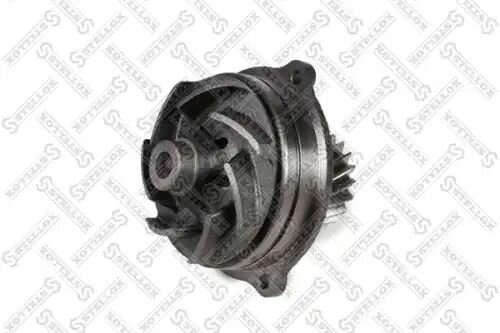 Насос водяной крыльчатка с шестерней и у