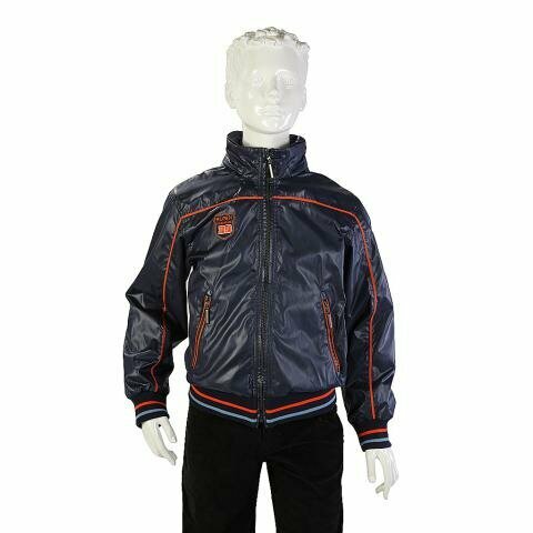 Ветровка на хлопке с капюшоном