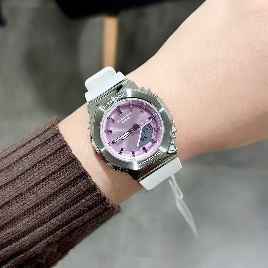 Наручные часы CASIO G-Shock, белый, серебряный, розовый — фото 1