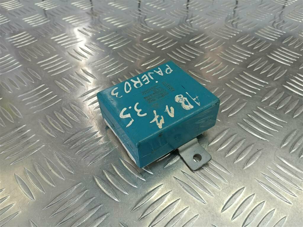 Блок управления Б/У для MITSUBISHI PAJERO III рестайлинг (2002—2006) MB921337