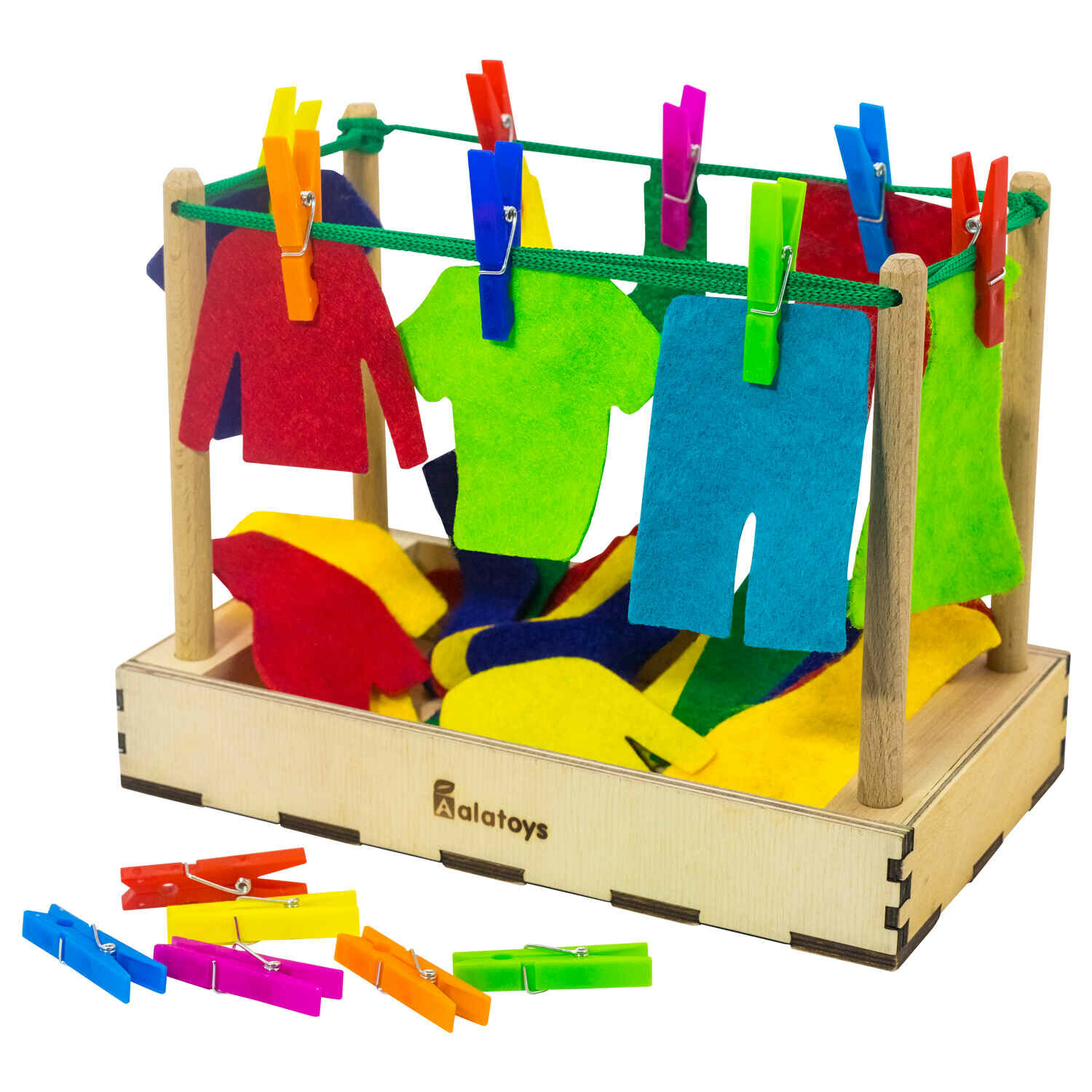 Игровой набор Стирка, 24 прищепки +20 предметов одежды , арт. ПР09