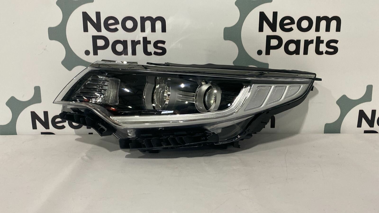 Фара левая Kia Optima 4 JF 16-18