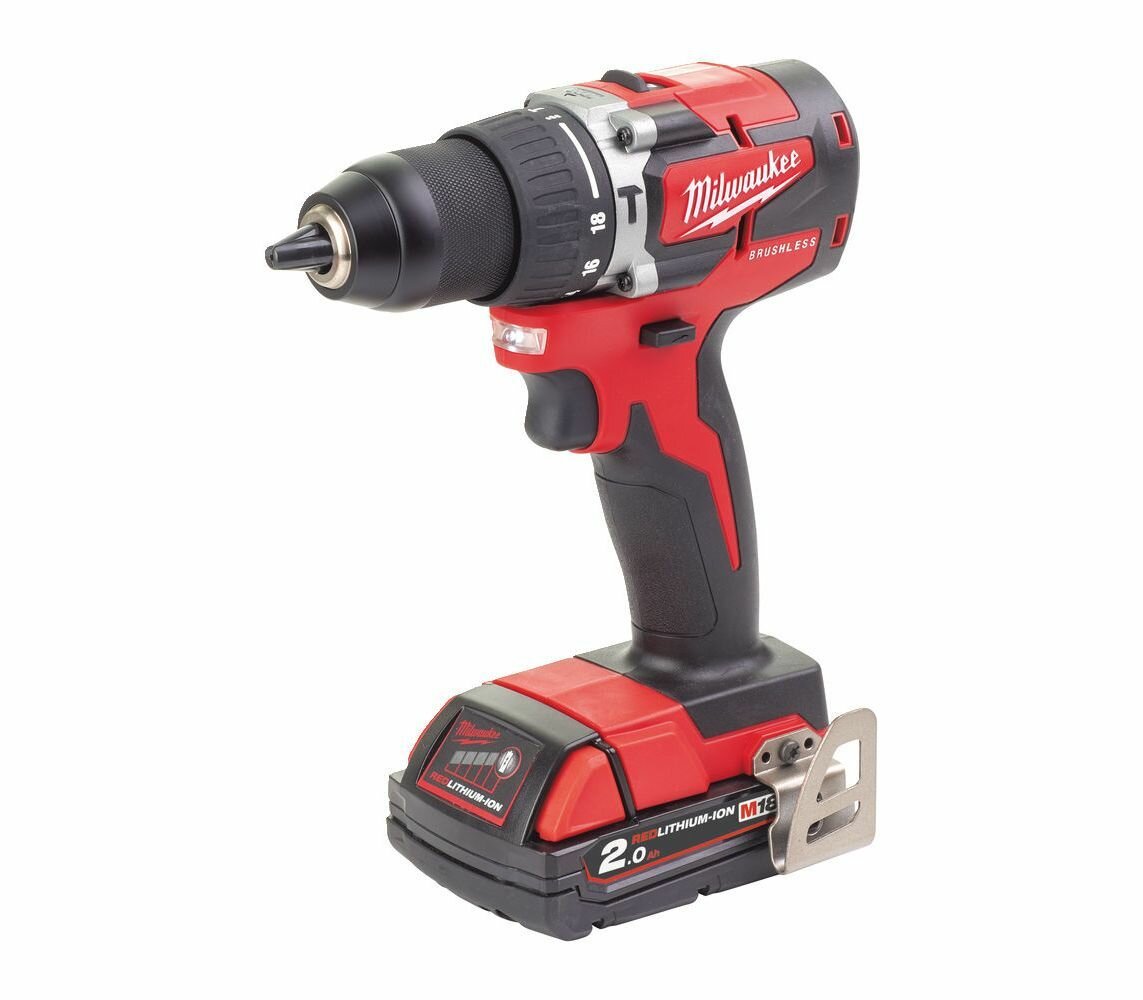 Аккумуляторная дрель-шуруповерт Milwaukee M18 CBLPD-202C 4933464320