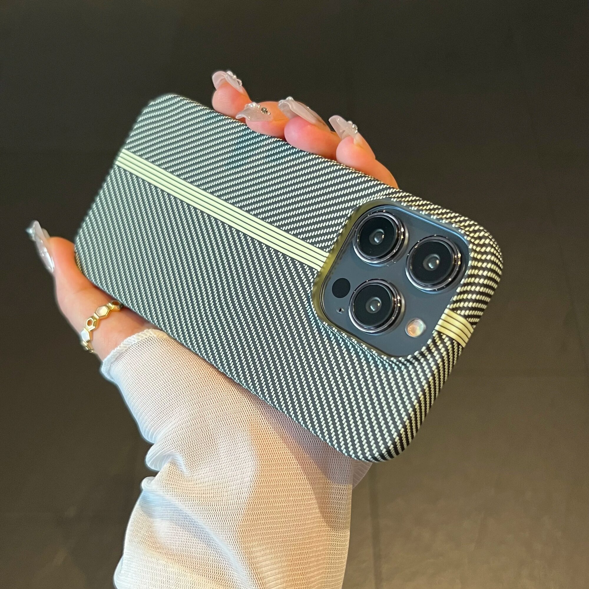 Чехол для iPhone 15 ProMax, SD YL, углеродное волокно