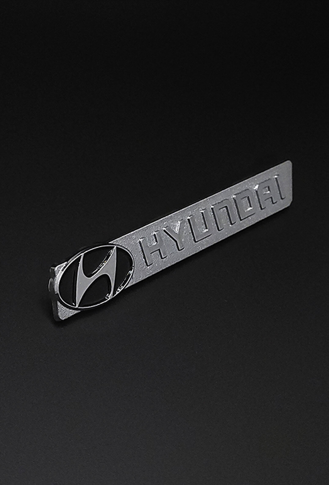 Автолейбл (логотип) HYUNDAI металлический для автоковриков 1 шт.