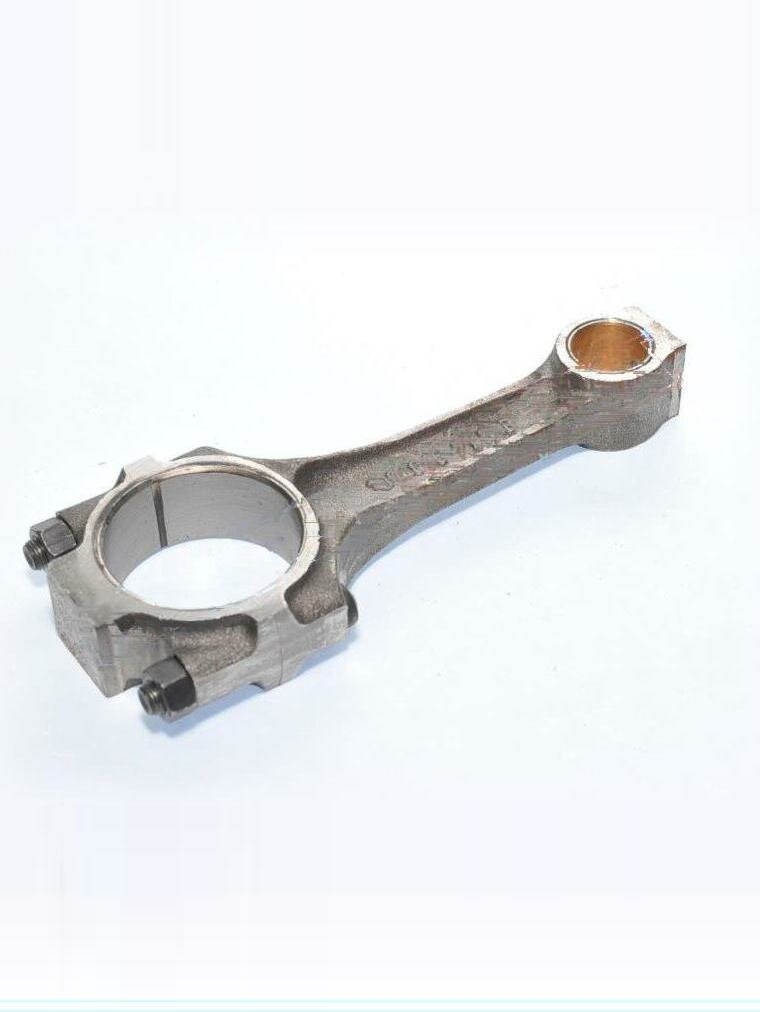 Шатун ВАЗ 21213, Нива, 21214, LADA4x4, 2123, 21213-1004045