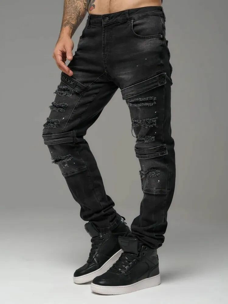 Джинсы зауженные 