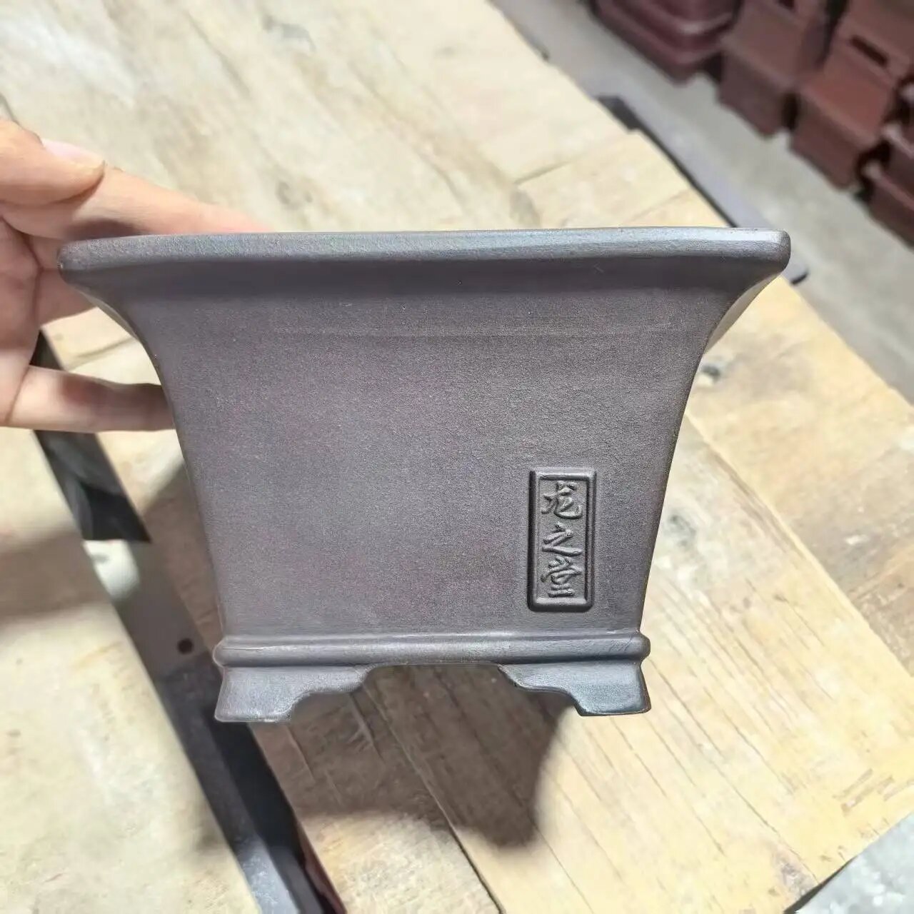 Квадратный горшок для бонсай из фиолетовой глины Yixing, 17.7x17.7x11.3 cm, Серый