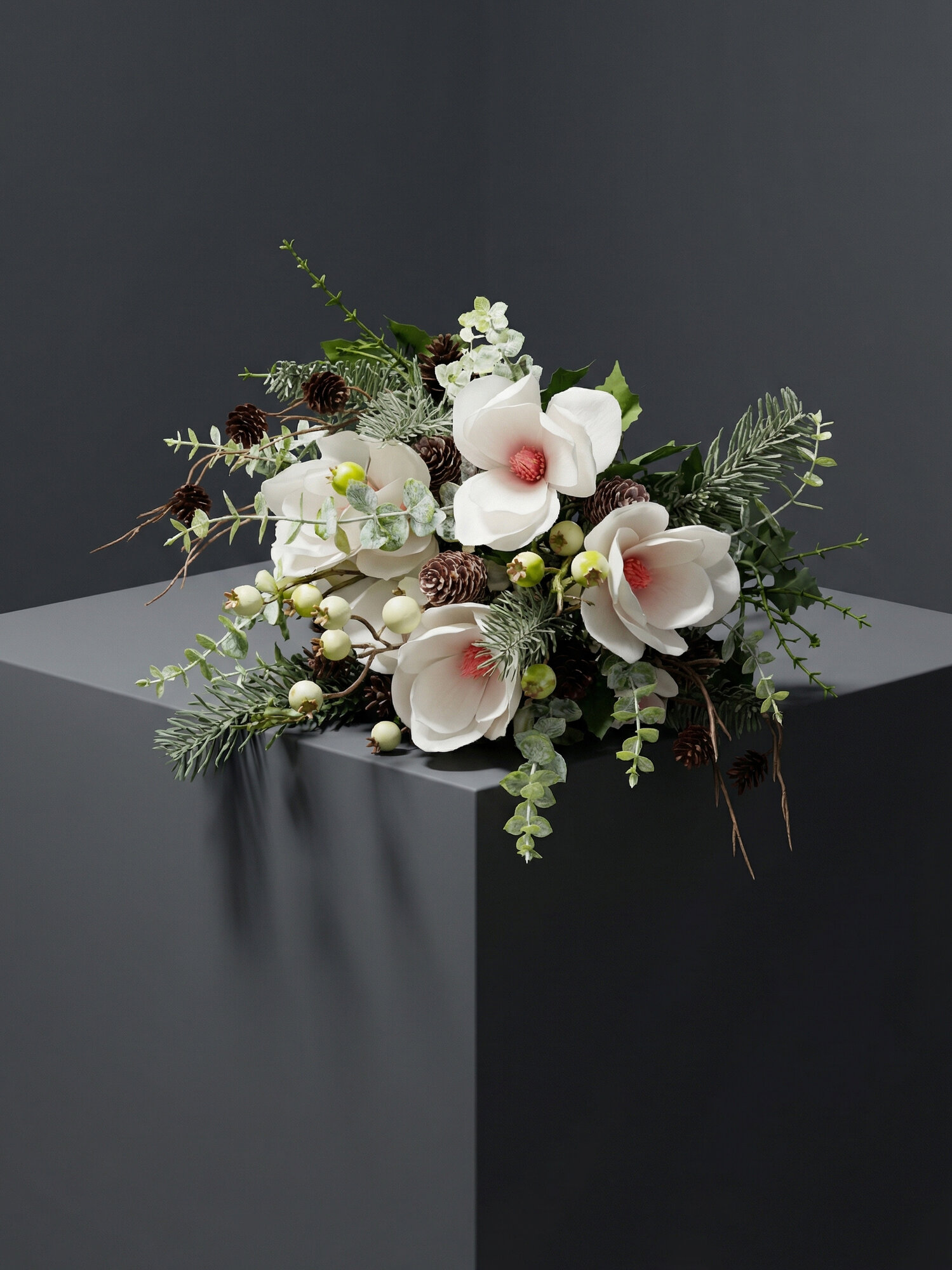 Цветы искусственные, магнолия с шишками и ёлочными веточками, белая, длина 40 см