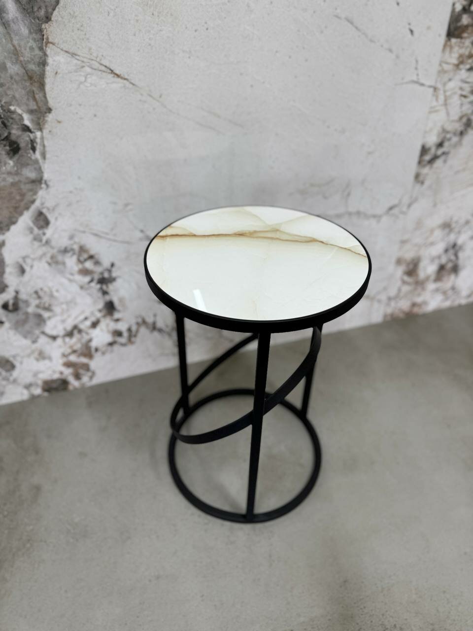 Стол Saturn из керамогранита диаметр 35см, цвет Zavier White