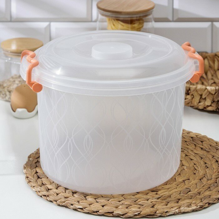 Контейнер пищевой Альтернатива, 8 л, пластик, прозрачный, ручки микс