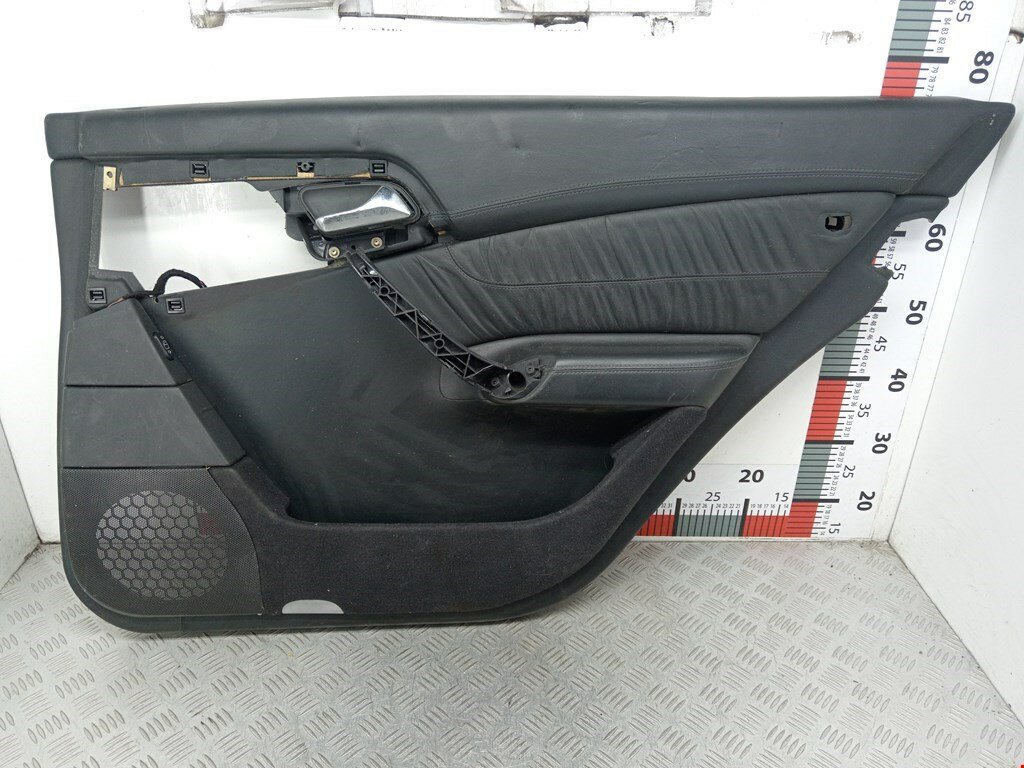 Обшивка (карта) двери задней правой Mercedes S-Class (W220) A2207303270 арт. 2212912