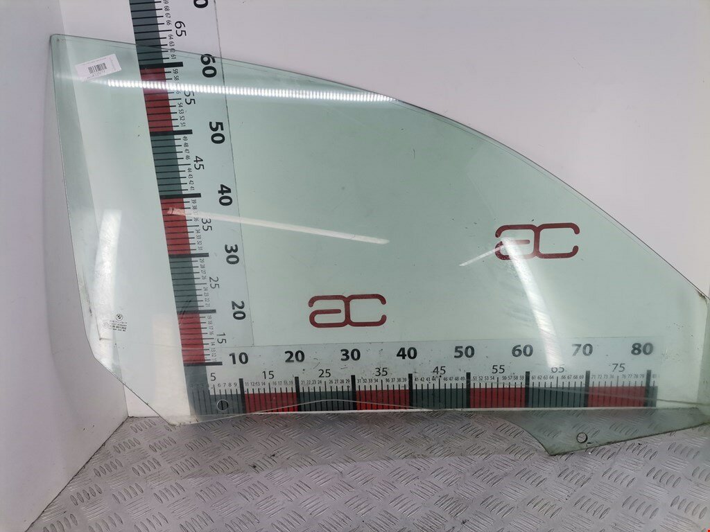Стекло двери передней правой BMW 3-Series (E46) 51338252454 арт. 2136272