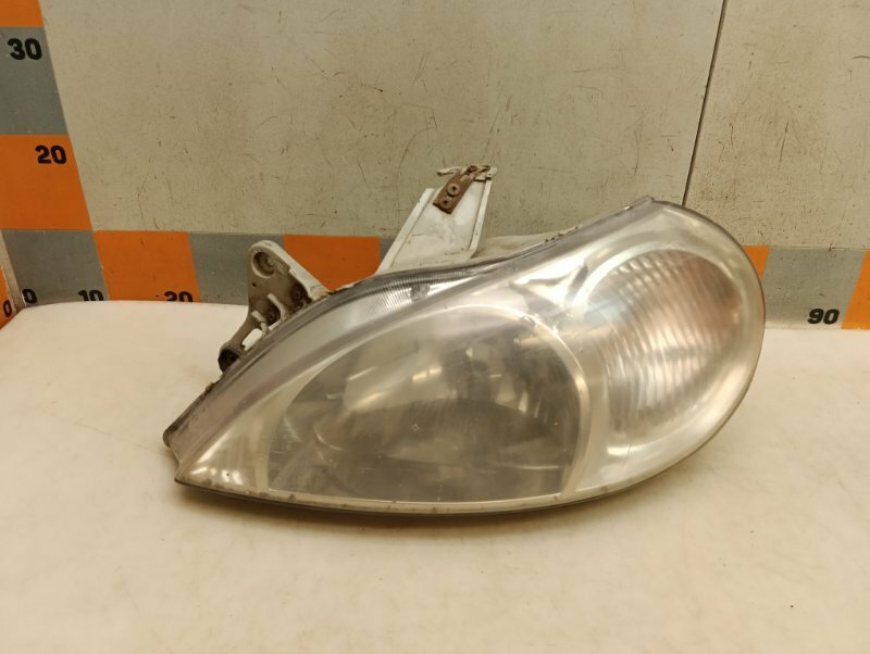 Б/У Дефекты, до 2002 года, оригинал Фара левая Kia Rio 2001 1, DC 367006 Hyundai-KIA арт. 0K34W51040C