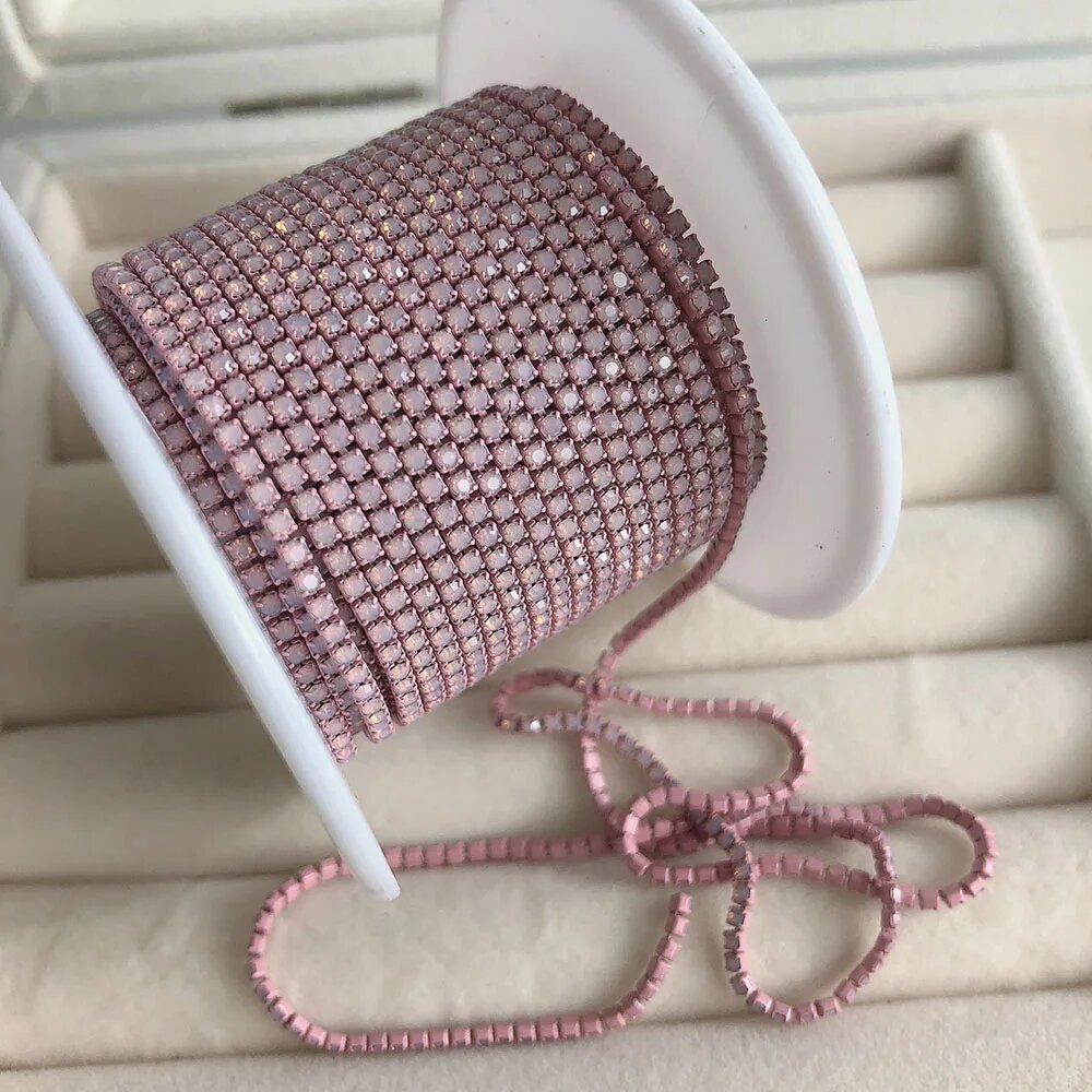 Стразы SS6, опаловый цвет, стеклянные 4.3yards, Розовый, e52 pink opal pink