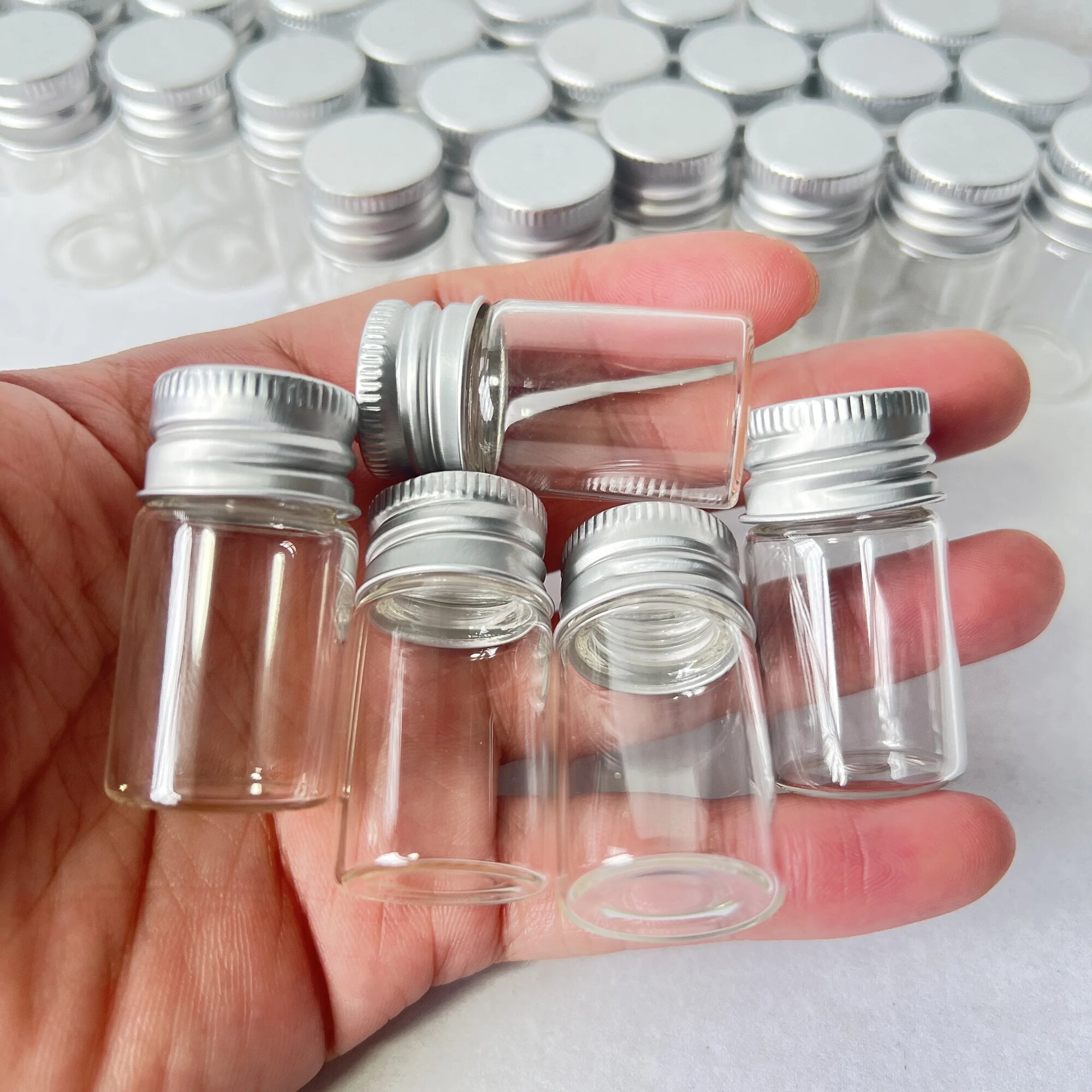 Бутылочки OLOEY 60/100 шт, 8 мл, прозрачные 108 pieces