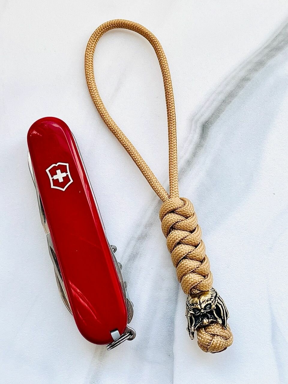 Темляк для ножа