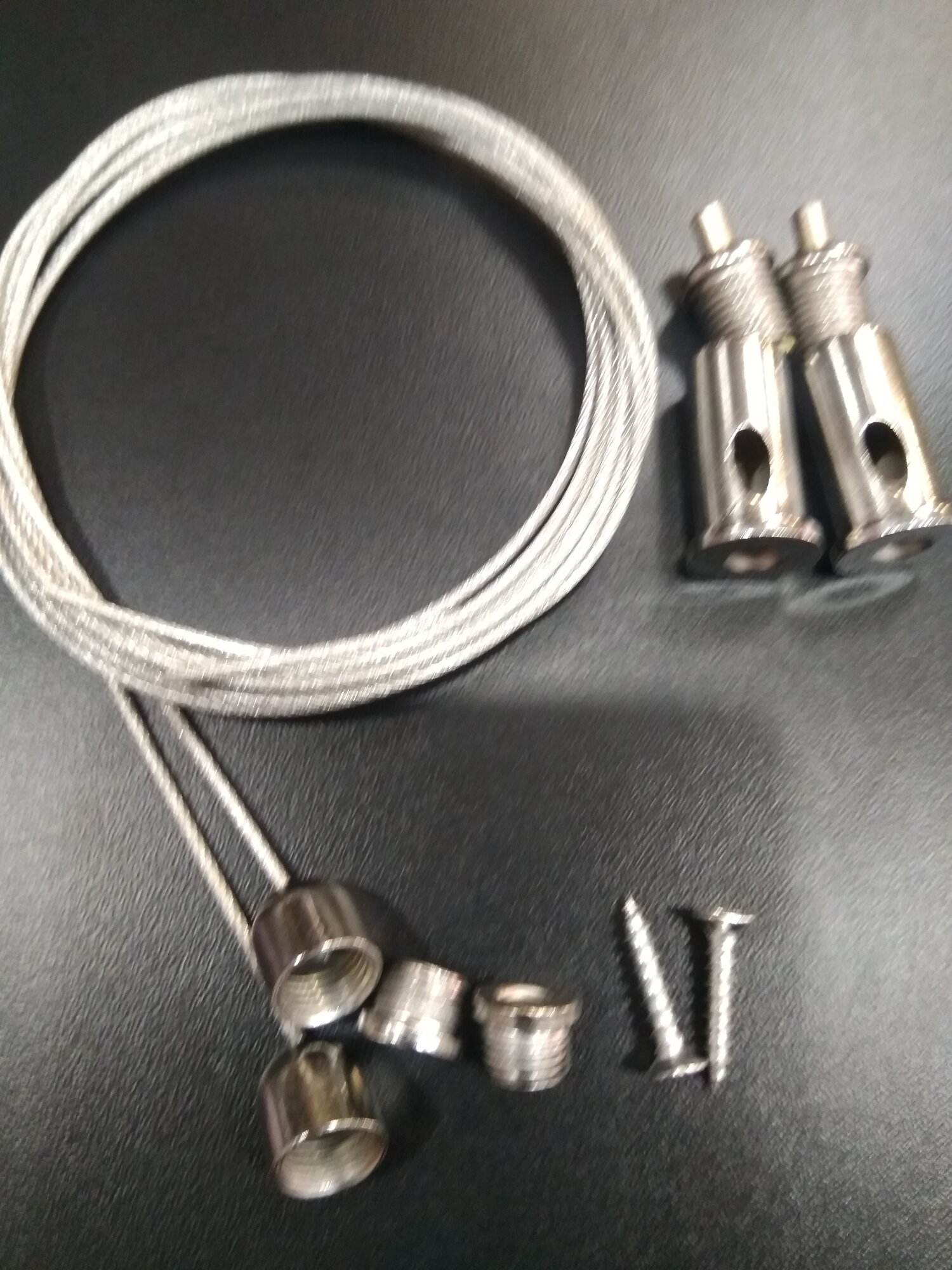 Подвес тросовый регулируемый по длине , универсальный 1м комплект 2шт. светильников, рекламы, вытяжки, шинопровода