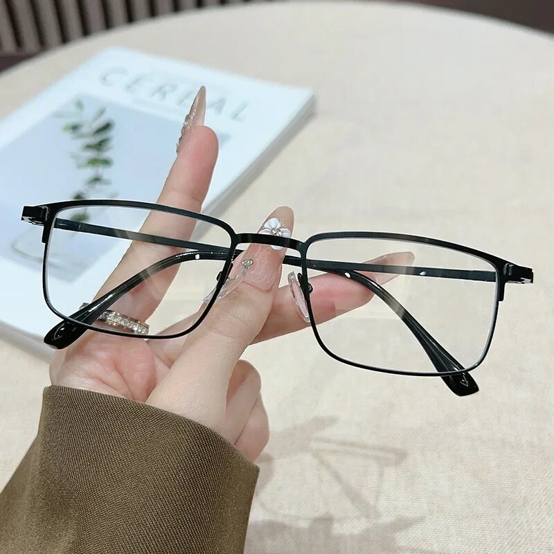 Классические квадратные фотохромные очки ZRGAE 0-4.0 black, -1.5, Черный