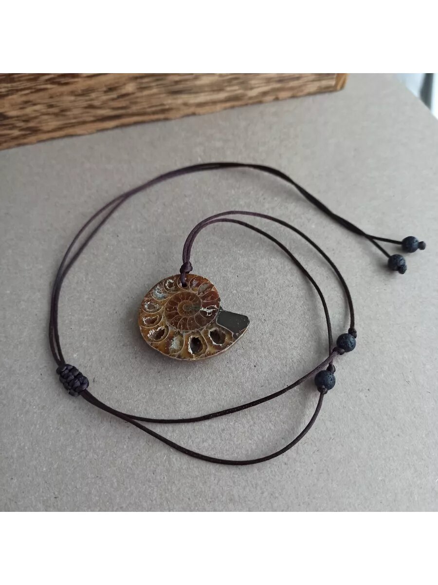 Подвеска, аммонит