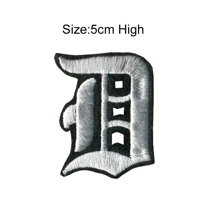Нашивки с готическими буквами для одежды Серый, D