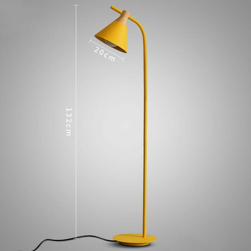 Напольный светильник