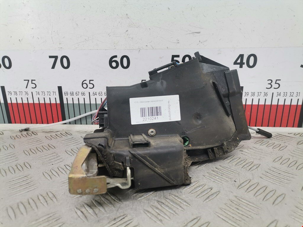 Замок двери передней левой BMW 5-Series (E39) 51218235097 арт. 2210241