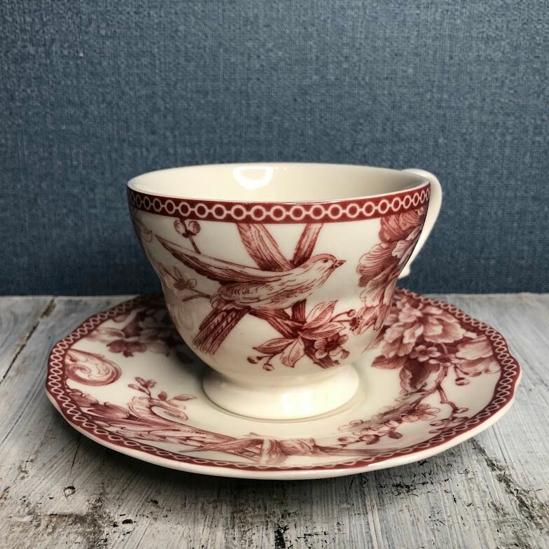 Чайная пара винтажная, ADELAIDE MAROON, Индонезия "Птица аделаида", бордовая, керамика