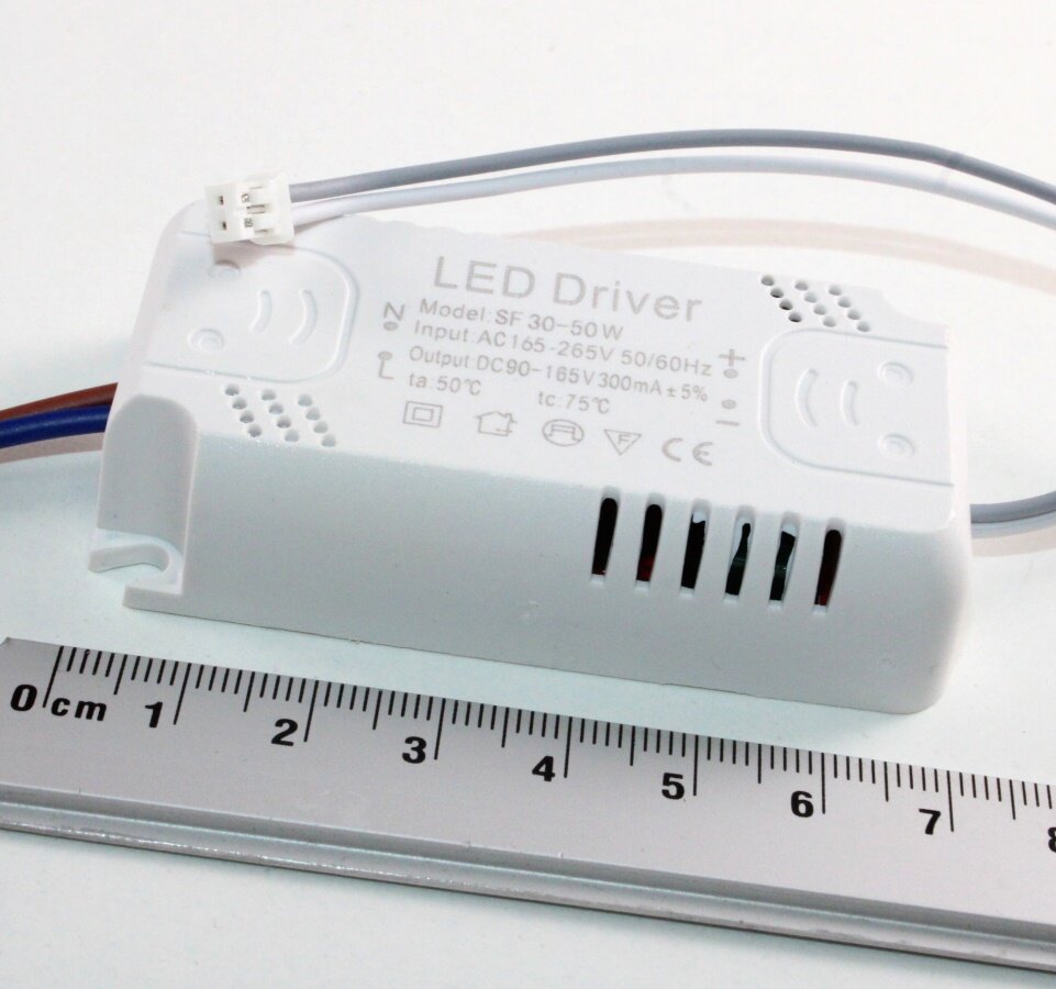90-165VDC, 300mA, вх.200-240VAC, 50W, I50W-SoftLight (для потолочных "таблеток"), Драйвер тока, 70x35х18мм