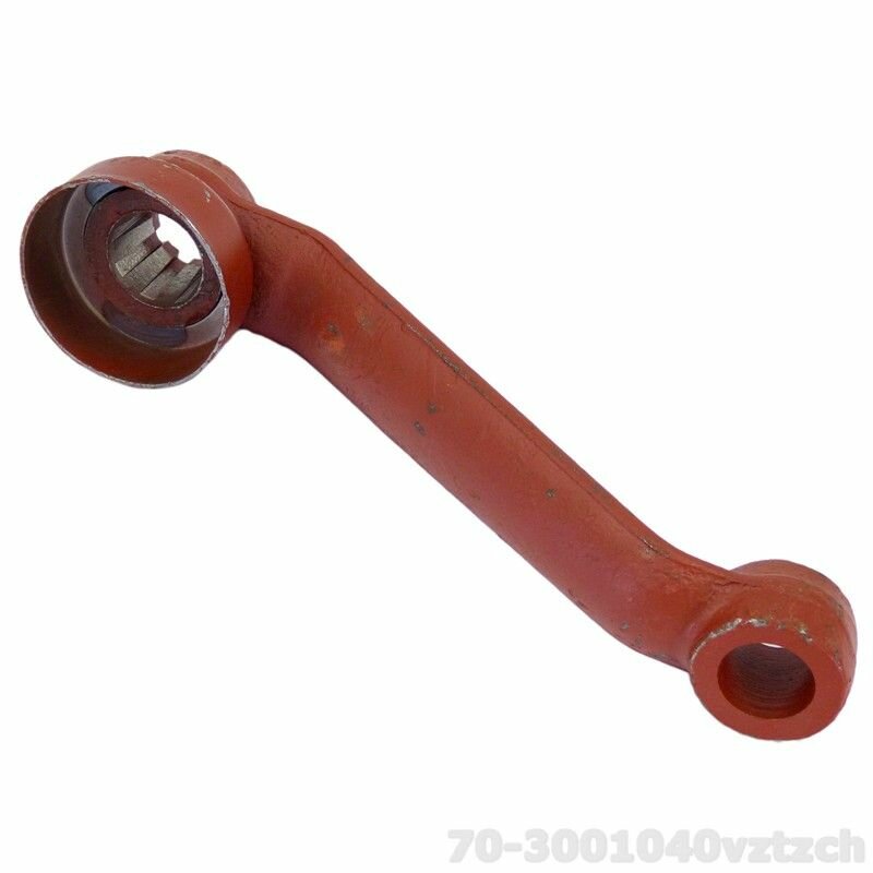 Рычаг поворотный правый с гору 70-3001040, на трактор МТЗ 80/82, "взтзч"