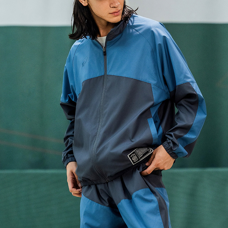 Куртка ASICS