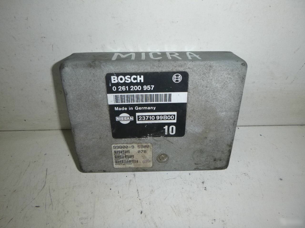 Блок управления двигателем Nissan Micra K11 (1992—2002) 2371099B00