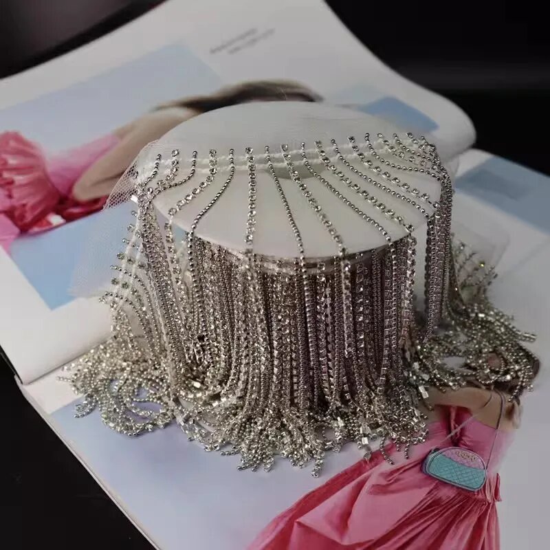 Серебристая металлическая цепочка с бахромой для декора White Silver