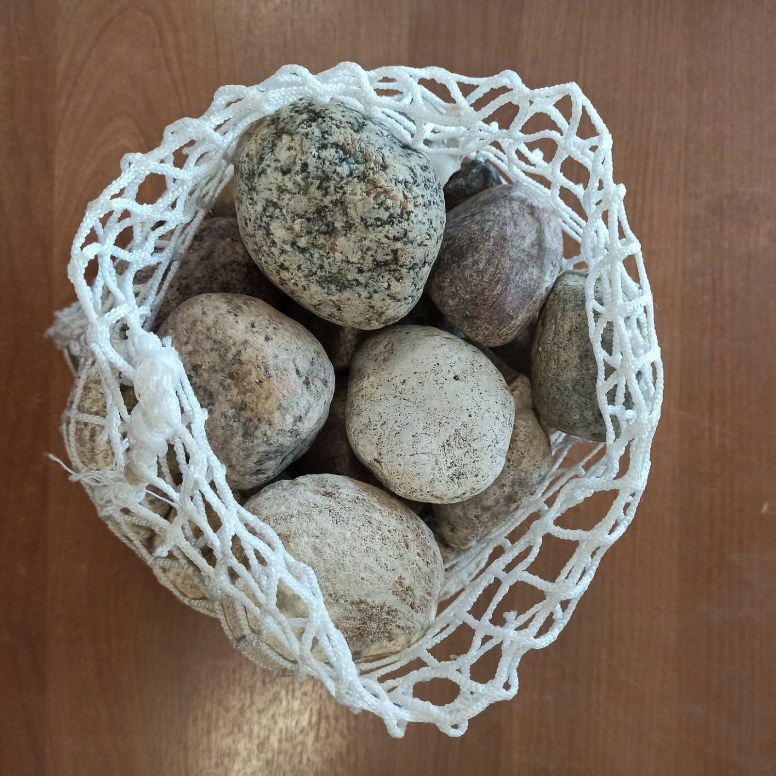 Галька декоративная, разноцветная, пестрая, ледниковая, мытая, фракция 40-70 мм для ландшафта 11 кг